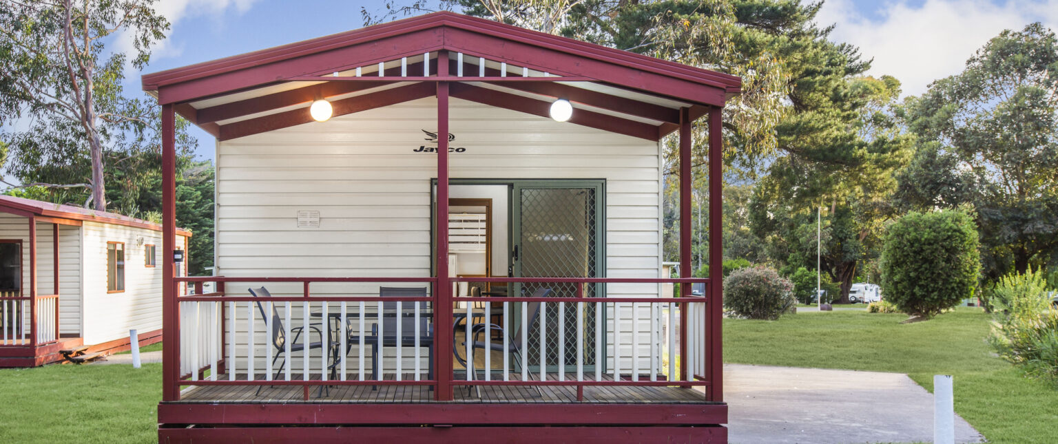 Twin Deluxe Cabin in Grampians, VIC